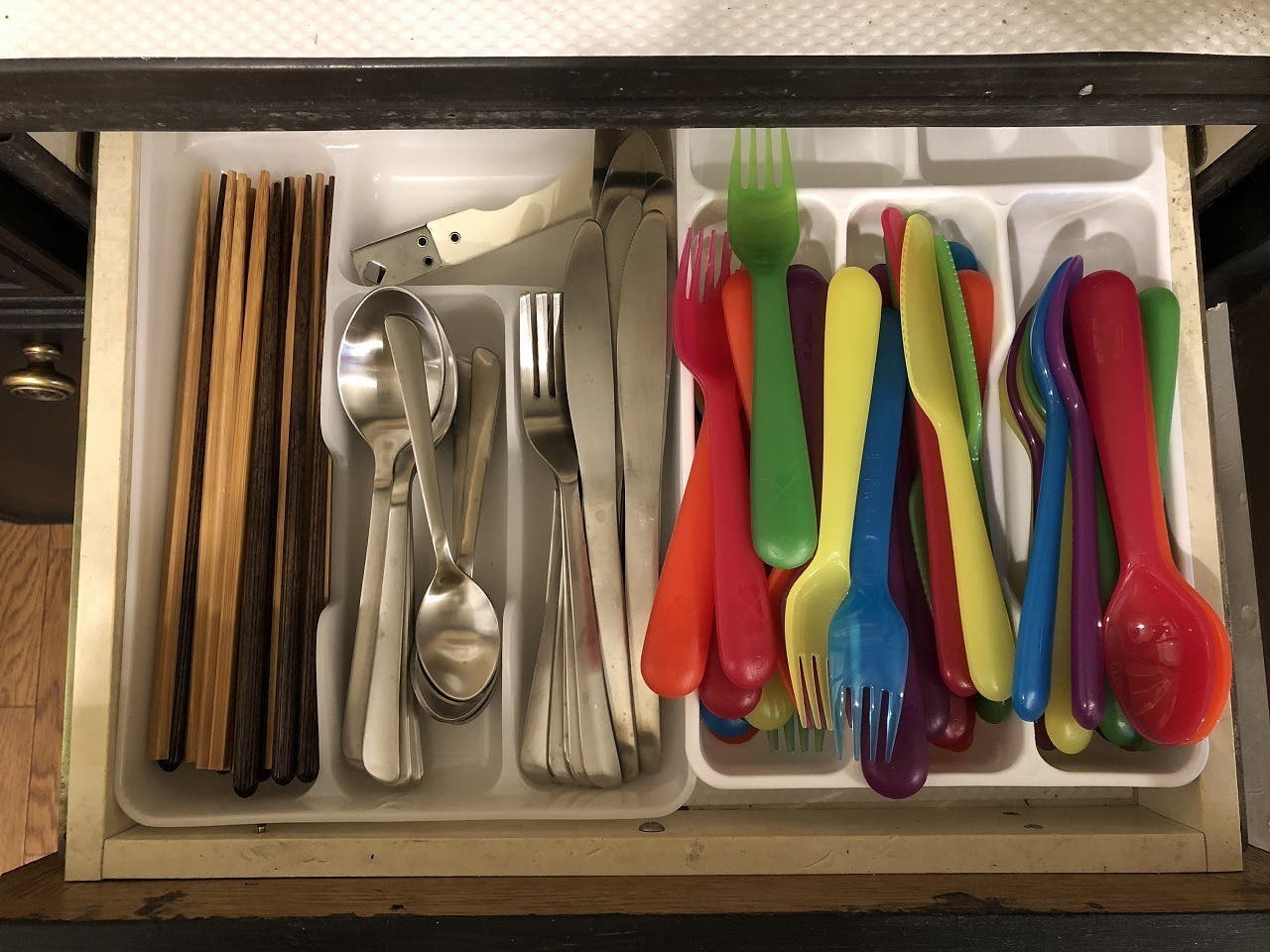 <横浜駅徒歩6分>広々スペース！子連れ女子会も会議もオフ会もできるキッチン付き！WiFi♪の写真12