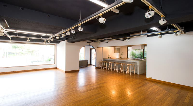 JR芦屋駅徒歩約3分！展示・イベント・パーティ・女子会・1日カフェ・会議利用などに！