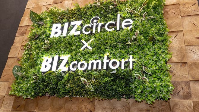 【BIZcircle大阪江戸堀】6名用会議室#受付スタッフ#フリードリンクの写真2