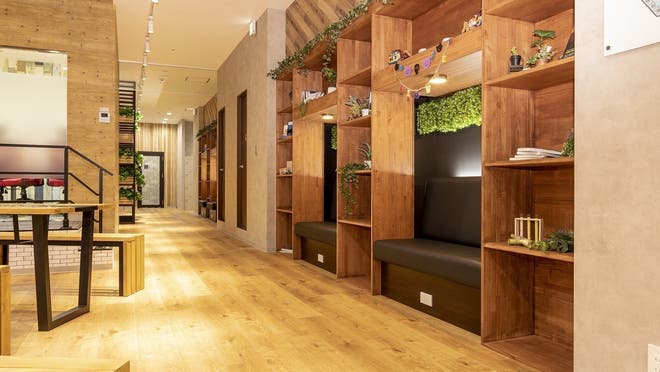 【BIZcircle大阪江戸堀】6名用会議室#受付スタッフ#フリードリンクの写真4