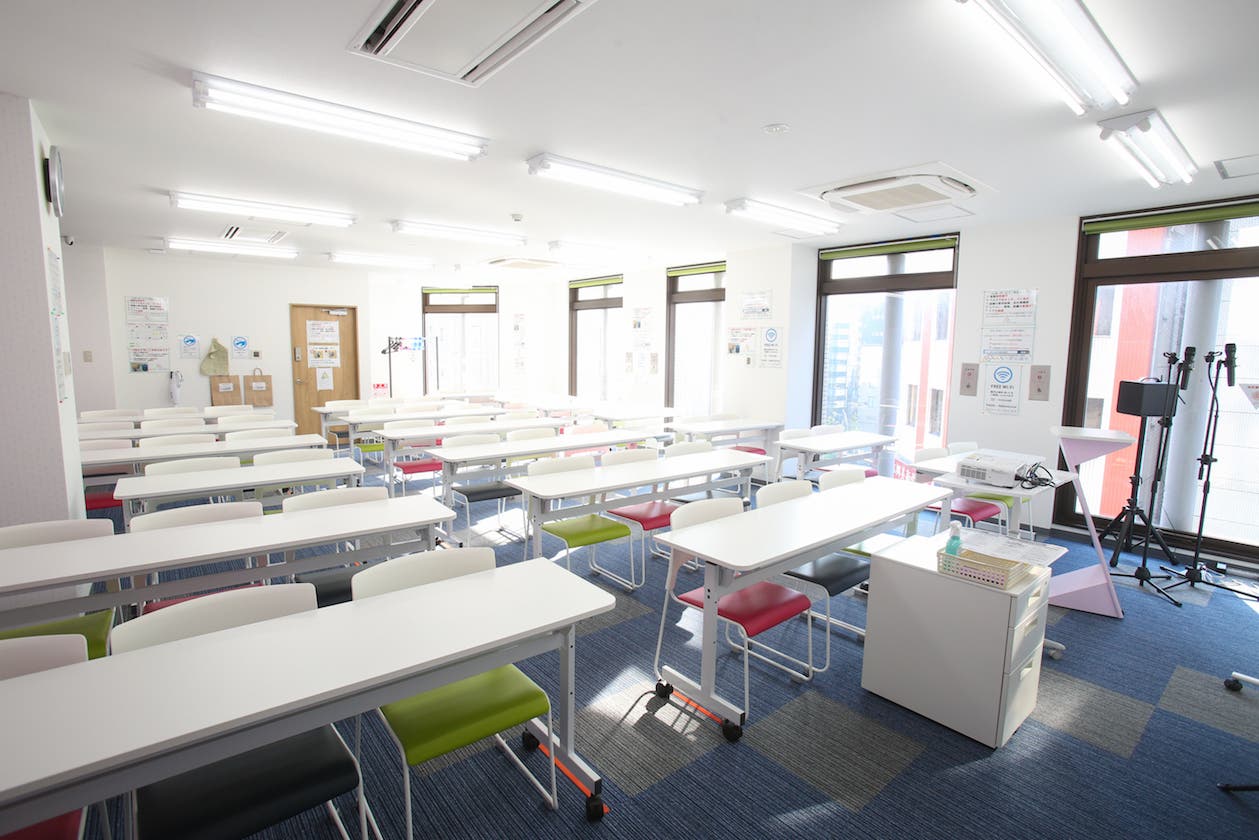 【天神駅徒歩2分】定員50名+予備椅子11名！プロジェクター含む備品・高速Wi-Fi無料！601会議室の写真10