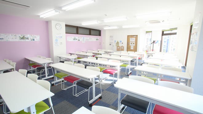 【天神駅徒歩2分】定員50名+予備椅子11名!プロジェクター含む備品・高速Wi-Fi無料!601会議室の写真9