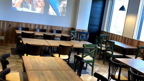 勾当台公園市民広場隣イベントスペース・スクリーン・プロジェクター付!女子会・誕生日会・ママ会・会議利用などに!の写真2