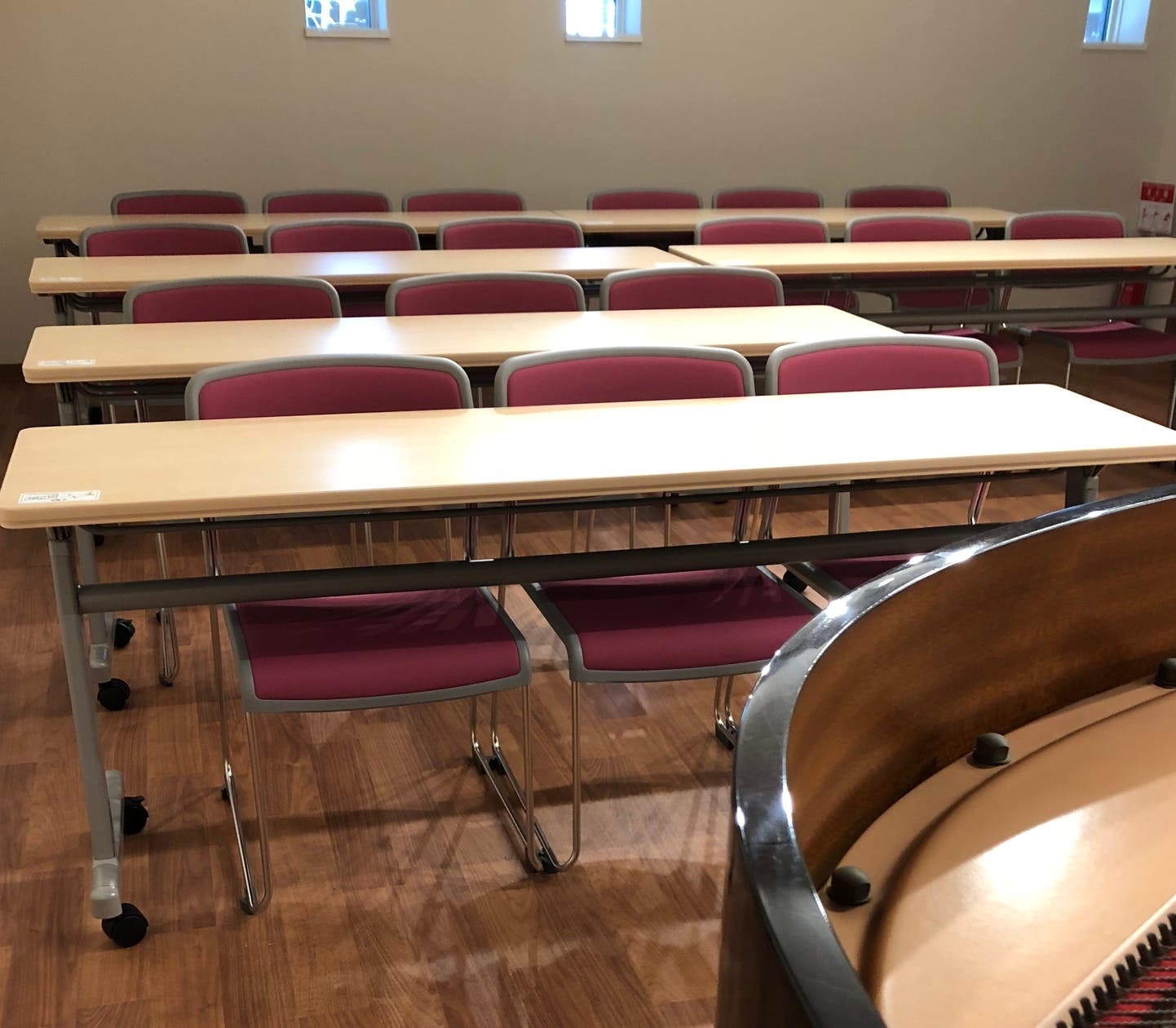 福岡市中央区の音楽スタジオ！グランドピアノ・グランドハープ・エレクトーン設置！練習・ミニコンサートに！の写真11