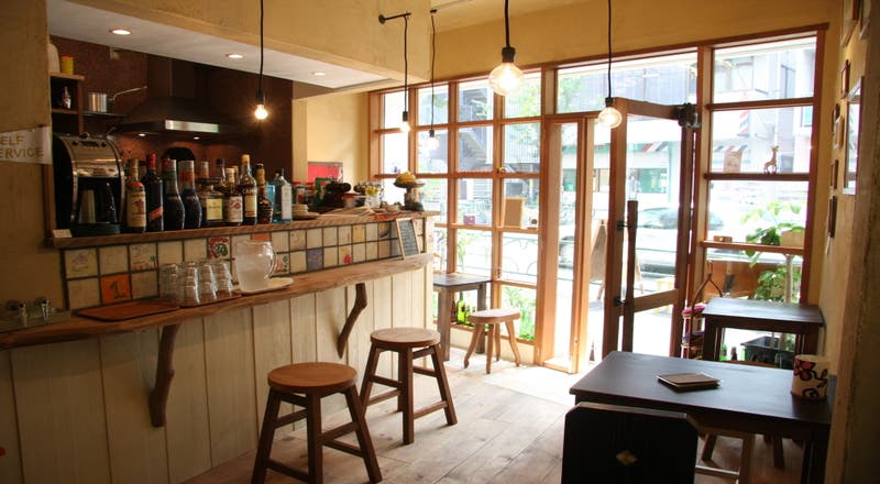 716cafe高円寺店♪可愛い内装のカフェ♪業務用ガスコンロオーブン完備！中野駅や阿佐ヶ谷駅からはバスでも行けます！