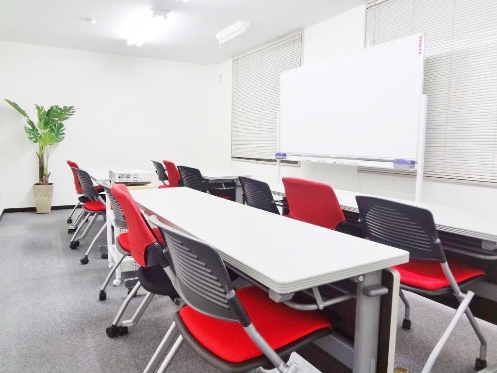 本町駅3分♪ゆったり個室で発想広がる、セミナー、オフ会、集い♬プロジェクター無料♫コンフォートスペース本町◇の写真6