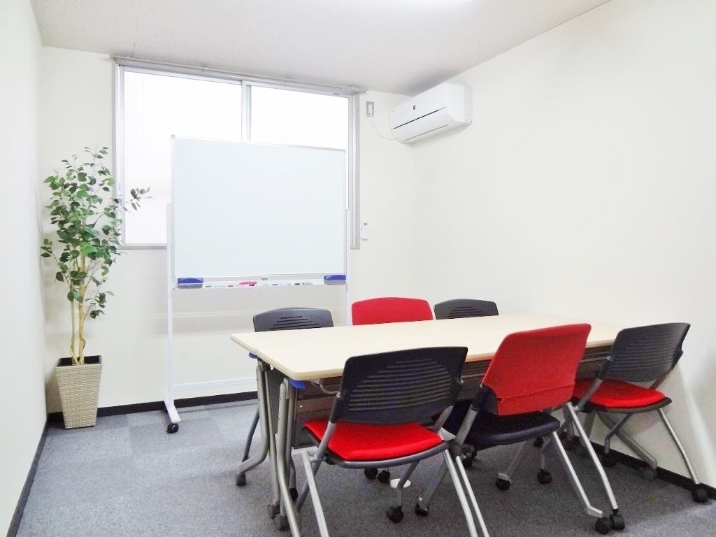 本町駅3分♪仲良く個室で会合、オフ会、セミナー☆Wi-Fi無料♫コンフォートスペース本町コンパクト☆の写真6