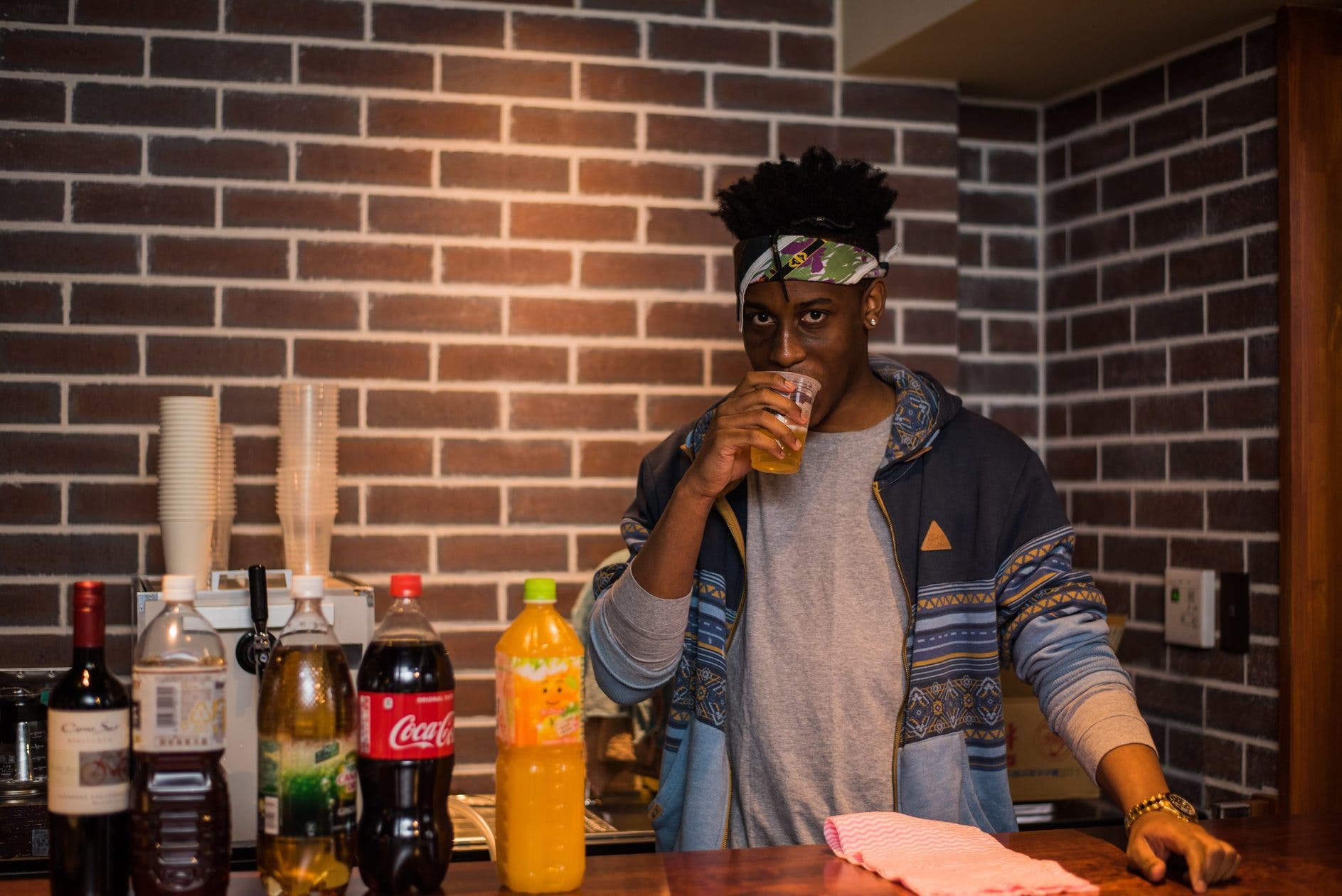 薪ストーブ・キッチン・生ビールサーバー付　ゲストハウスなごのや別館ラウンジの写真12