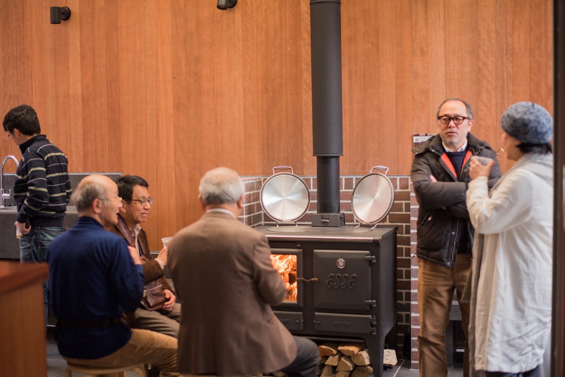 薪ストーブ・キッチン・生ビールサーバー付　ゲストハウスなごのや別館ラウンジの写真13