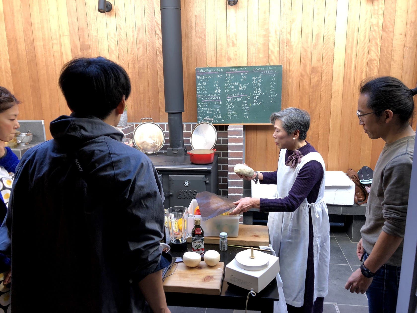 薪ストーブ・キッチン・生ビールサーバー付　ゲストハウスなごのや別館ラウンジの写真24