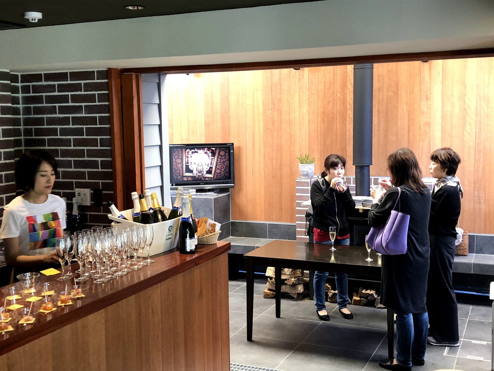 薪ストーブ・キッチン・生ビールサーバー付　ゲストハウスなごのや別館ラウンジの写真26