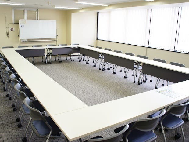 名古屋会議室 モリシタ 第5会議室（セルフ設営）【名古屋駅徒歩2分・無料Wi-Fi・最大42名・名駅モリシタ名古屋駅東口店】の写真11