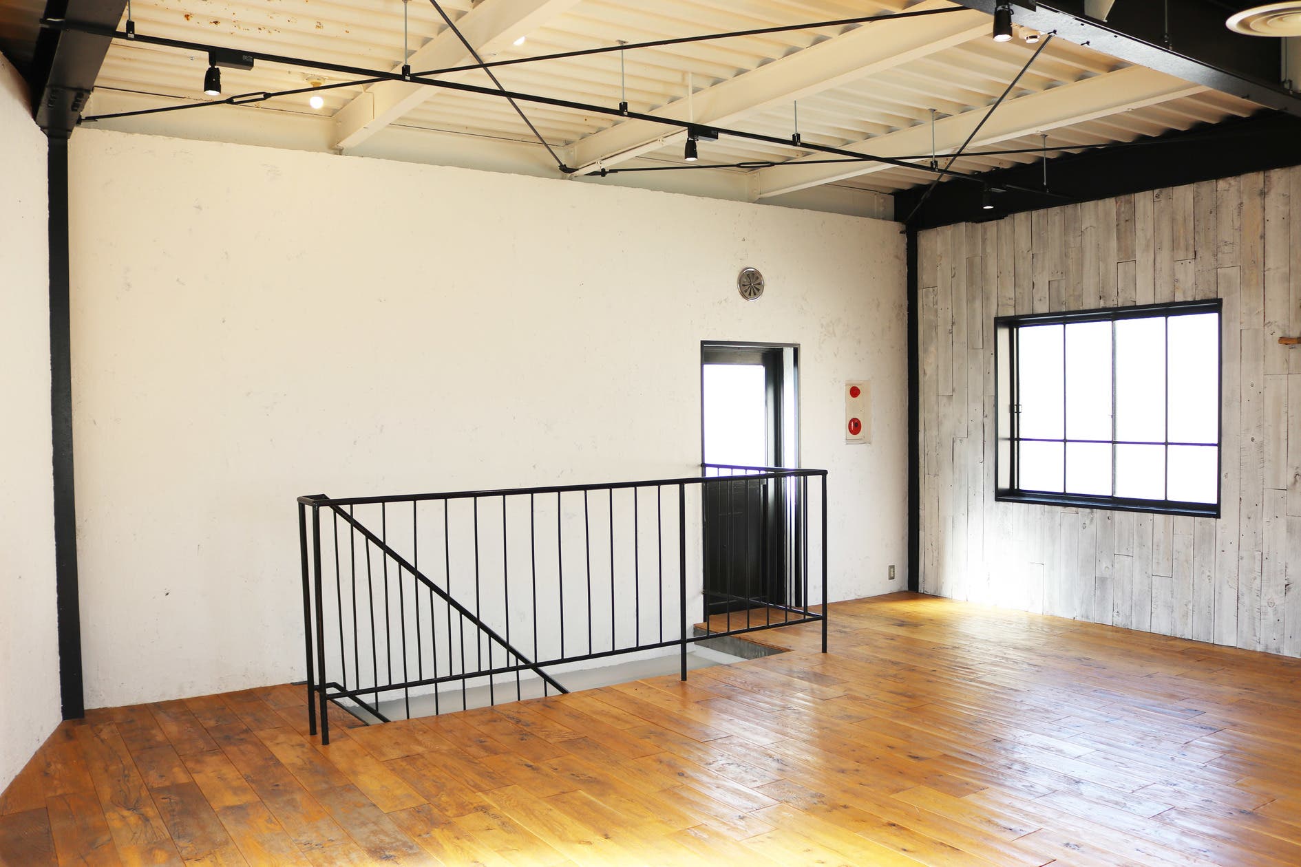 【世田谷区 桜新町駅より徒歩９分】ヨガ・習い事教室・キッズ体操・柔術などマット完備。フォトスタジオ・イベントスペースとしても可。の写真5