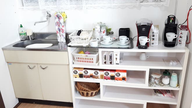 【現在閉鎖中です】格安レンタルルーム★貸し会議室★駅近アクセス抜群!上桂駅改札口の前❗女子会・ヨガ・エステ・面接などに(^_-)の写真4