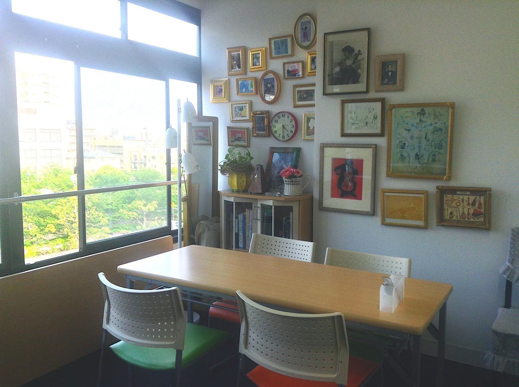 【兵庫県・新神戸】会議、セミナー、カルチャールーム、撮影に♪ アップライトピアノ、ハモンドオルガン常設【新神戸駅 南へ徒歩３分】の写真2