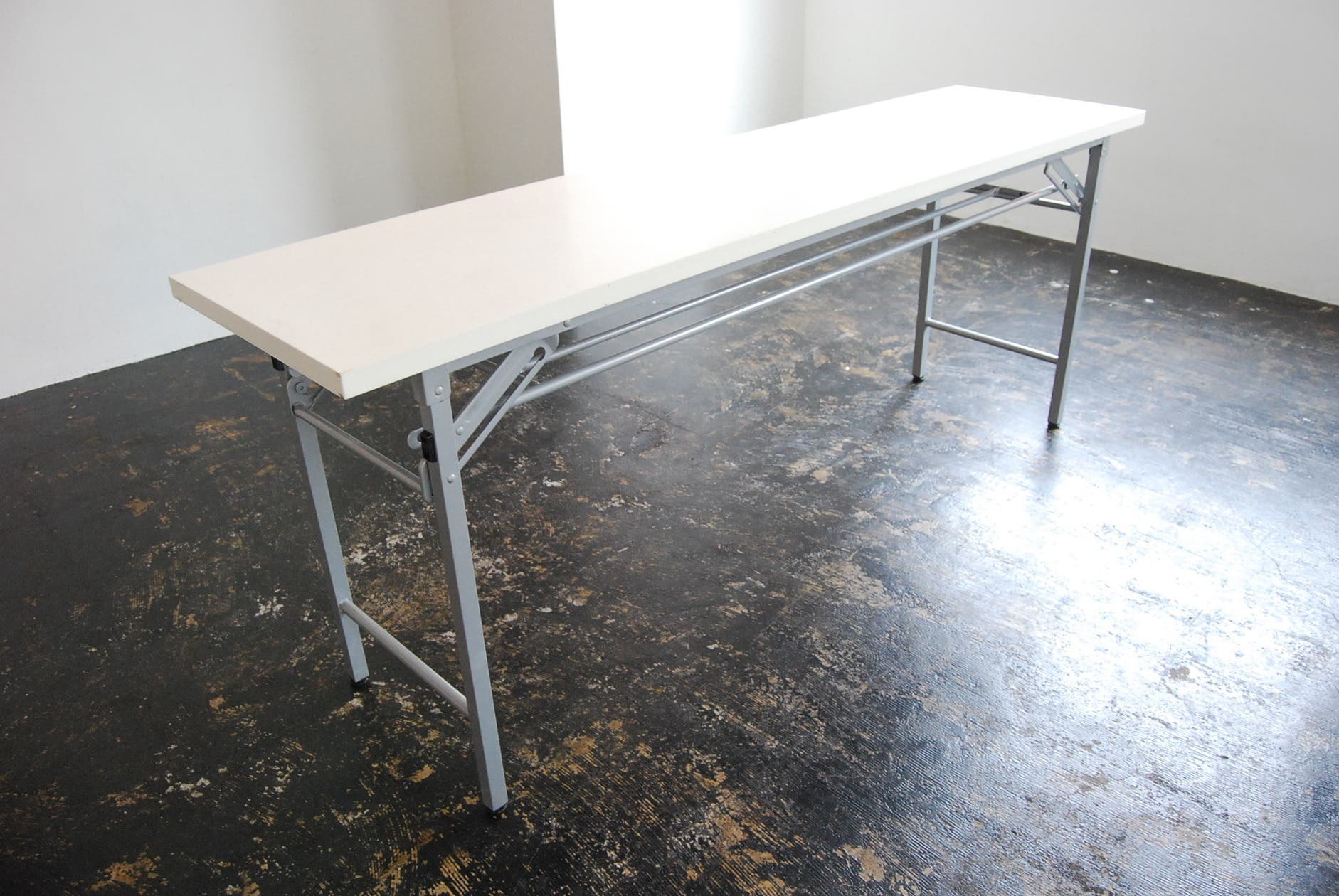 水道町レンタルスペース! 会議室でもイベント、展示会、相談会など多種多様なシーンにお使いください！の写真6