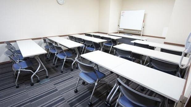 名古屋会議室 錦店 第2会議室 WiFi プロジェクター 最大18人利用可【室料20%オフ】 の写真1