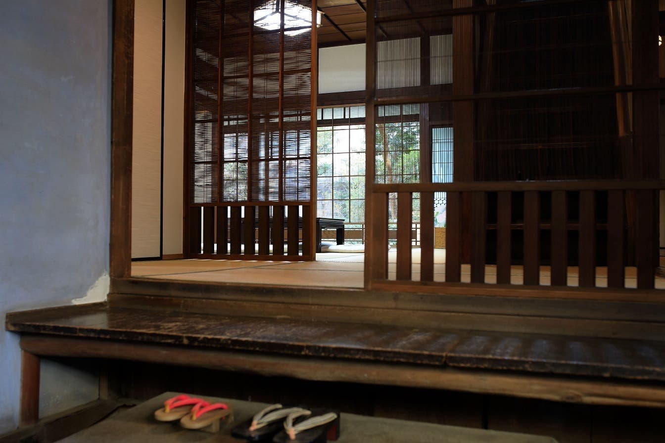 大正レトロの古民家　市川駅から徒歩５分。離れ座敷や苔の庭を含め１１０年経過しています。の写真5