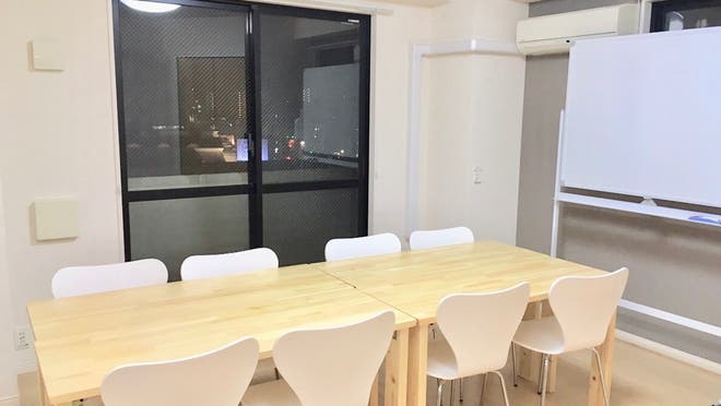 【千葉駅西口すぐ】無料光WIFI!日当たり良好!40インチモニタ/カリルーム千/完全個室/施術台の写真2