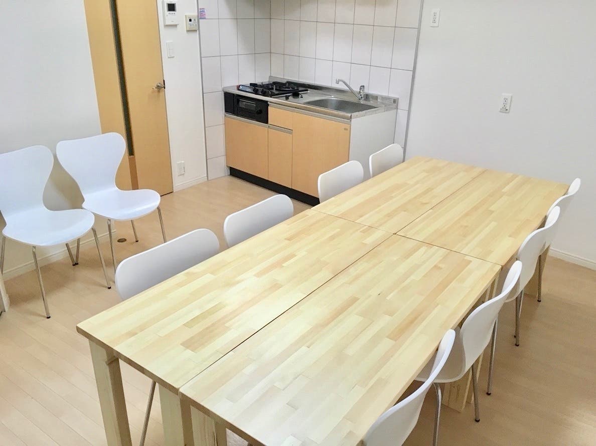 【千葉駅西口すぐ】無料光WIFI！日当たり良好！40インチモニタ/カリルーム千/完全個室/施術台の写真13