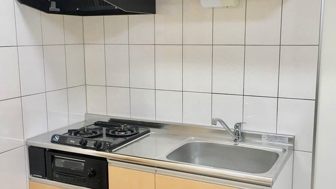 【千葉駅西口すぐ】無料光WIFI!日当たり良好!40インチモニタ/カリルーム千/完全個室/施術台の写真17