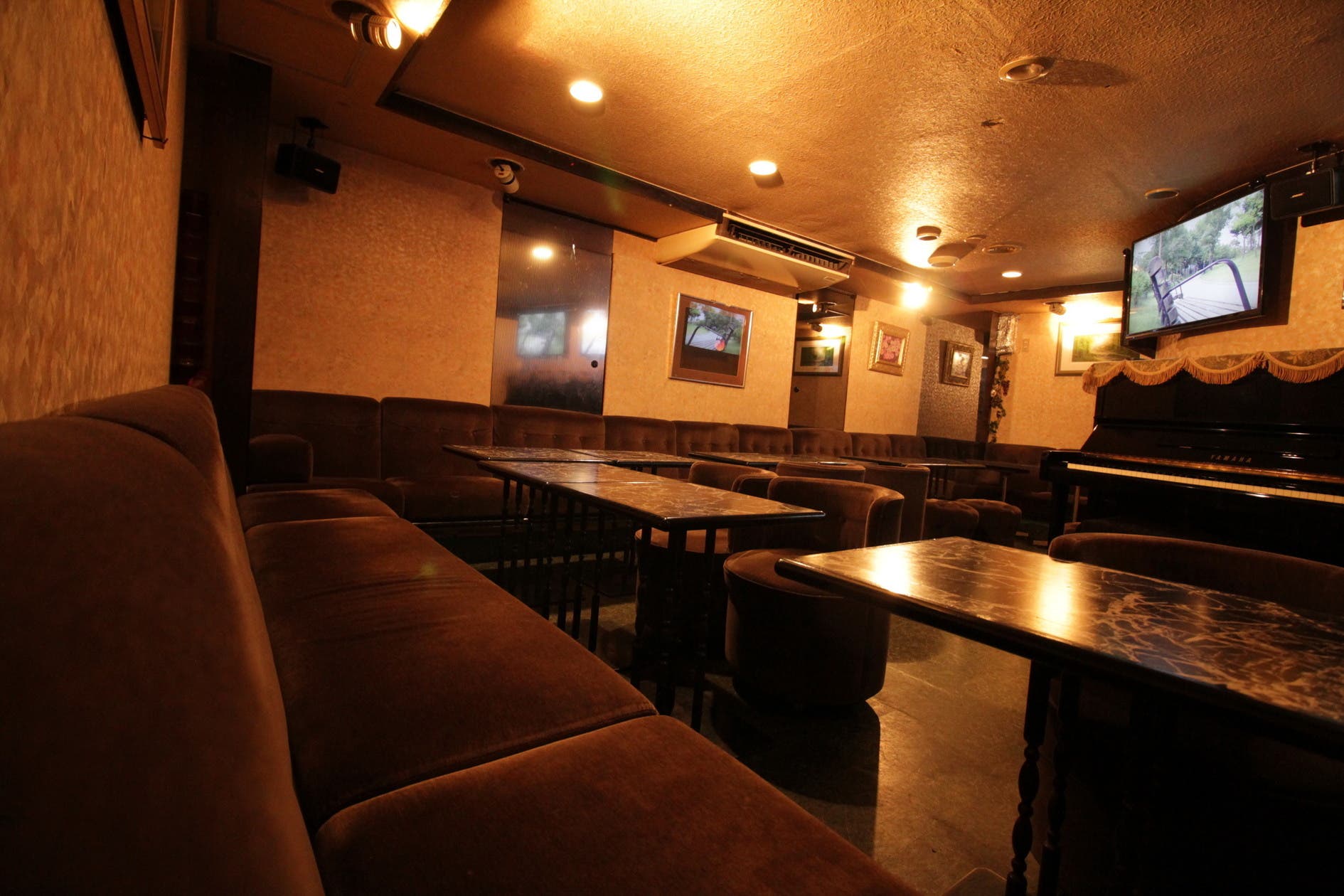 スペモ🏠《The銀座deラウンジ_ラベンダー》銀座のクラブを貸切しよう！#無料カラオケ#ラウンジ#バーの写真12