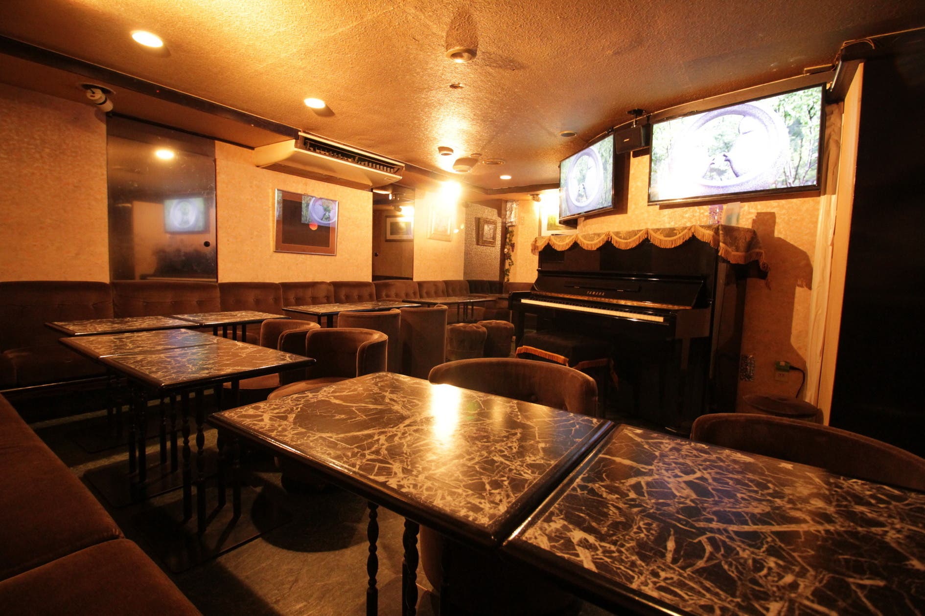 スペモ🏠《The銀座deラウンジ_ラベンダー》銀座のクラブを貸切しよう！#無料カラオケ#ラウンジ#バーの写真13