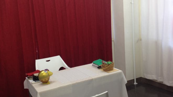 アクセス、視認性抜群の占いスペース!立看板は自由にカスタマイズOK!の写真1