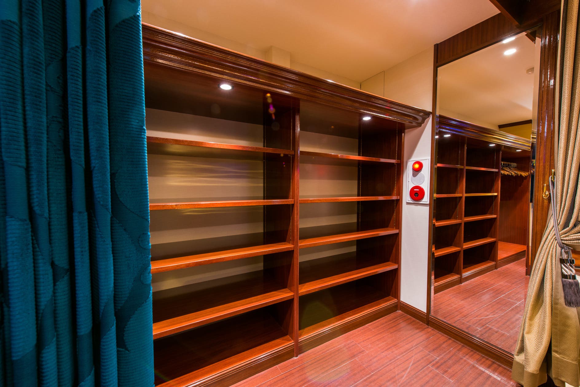 バー付きイベントスペース！レンタルスタジオ、結婚式２次会にも！！の写真8