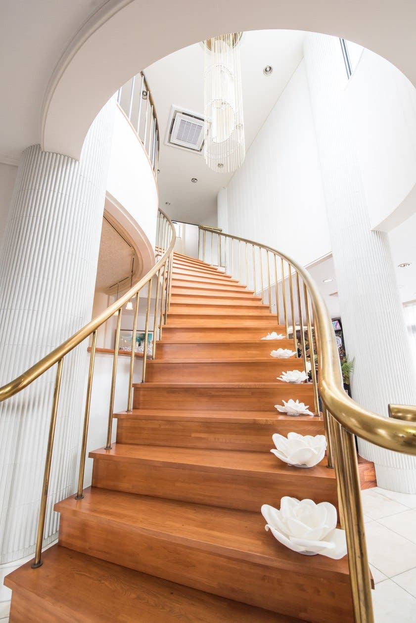 京成津田沼徒歩3分！インスタ映えすぎる螺旋階段付き3階立てラグジュアリー空間使用！用途はアレコレ♪の写真8