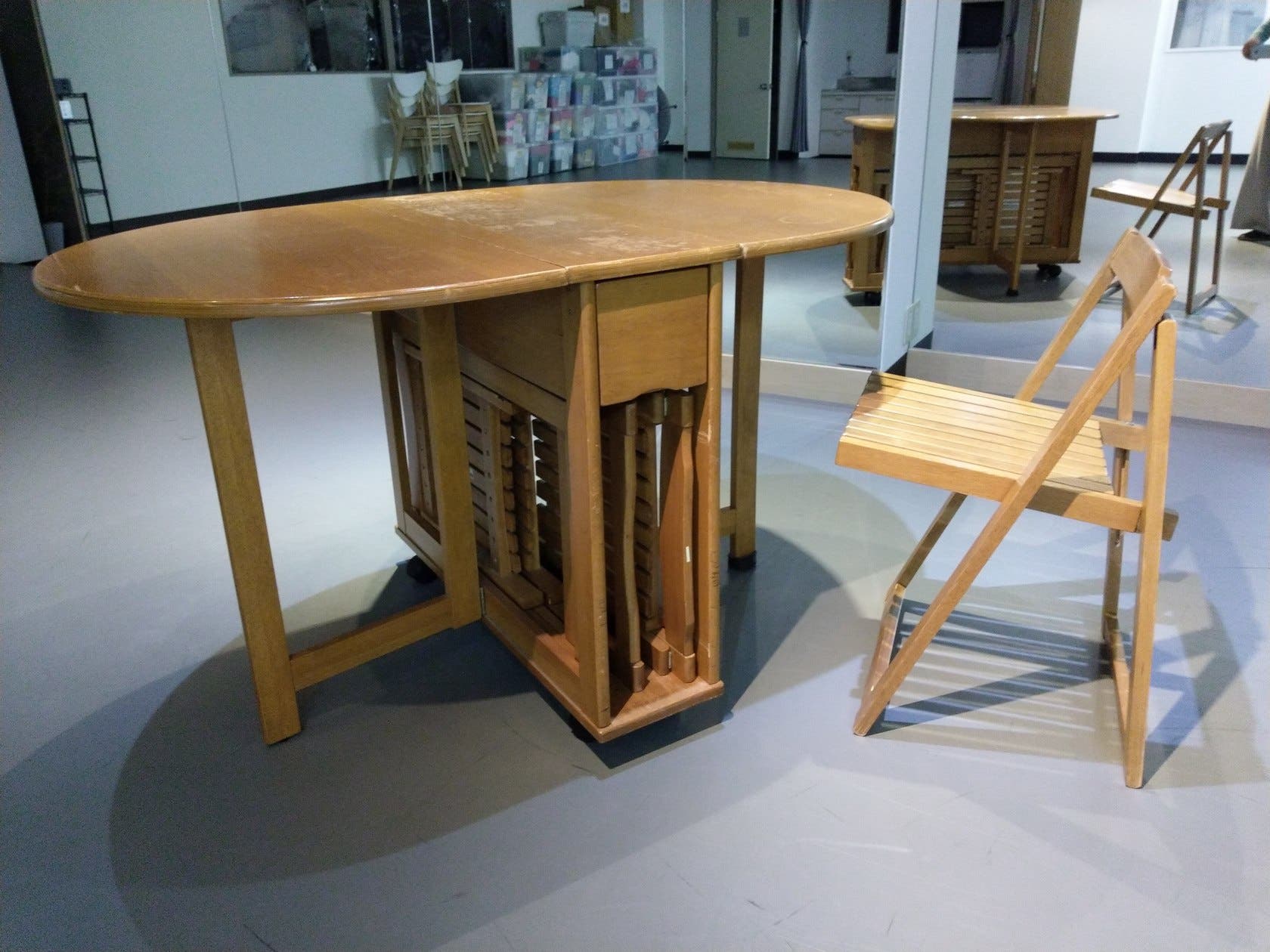 ダンス用リノリウム床、鏡、バレエバーあり。東所沢駅徒歩2分！　タントタンツダンススタジオの写真8