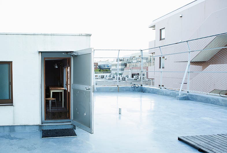 【港区白金】屋上付き撮影スタジオ｜白ホリ・自然光撮影・イベント・物撮り・空抜けの写真15