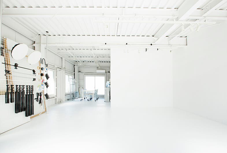 【港区白金】屋上付き撮影スタジオ｜白ホリ・自然光撮影・イベント・物撮り・空抜けの写真25