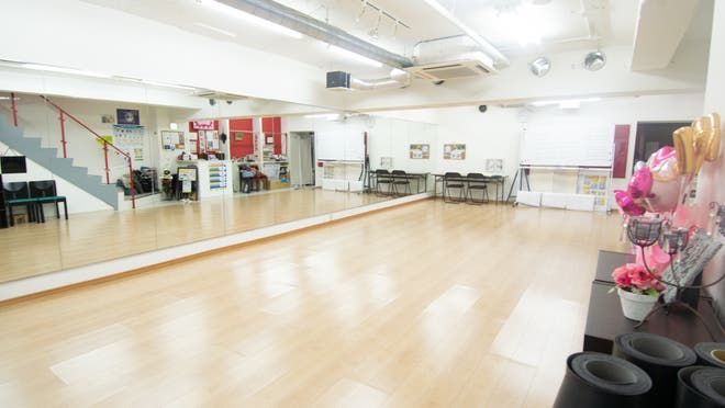 多目的スタジオ!ヨガやダンスから、女子会やセミナーまで!の写真1
