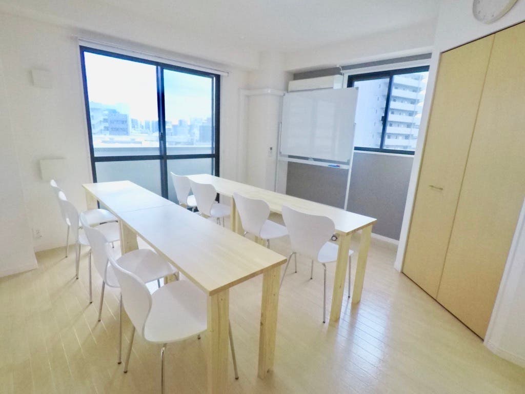 【千葉駅西口すぐ】無料光WIFI！日当たり良好！40インチモニタ/カリルーム千/完全個室/施術台の写真21