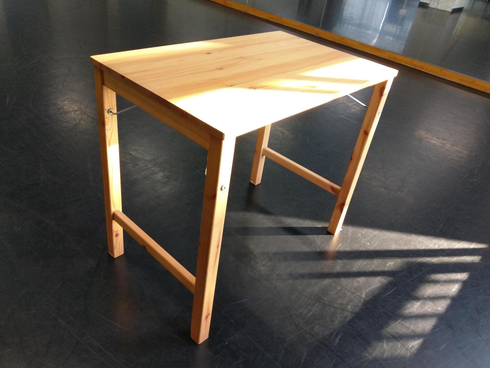 ダンス用リノリウム床、鏡、バレエバーあり。武蔵小金井駅徒歩2分！　タントタンツダンススタジオの写真7