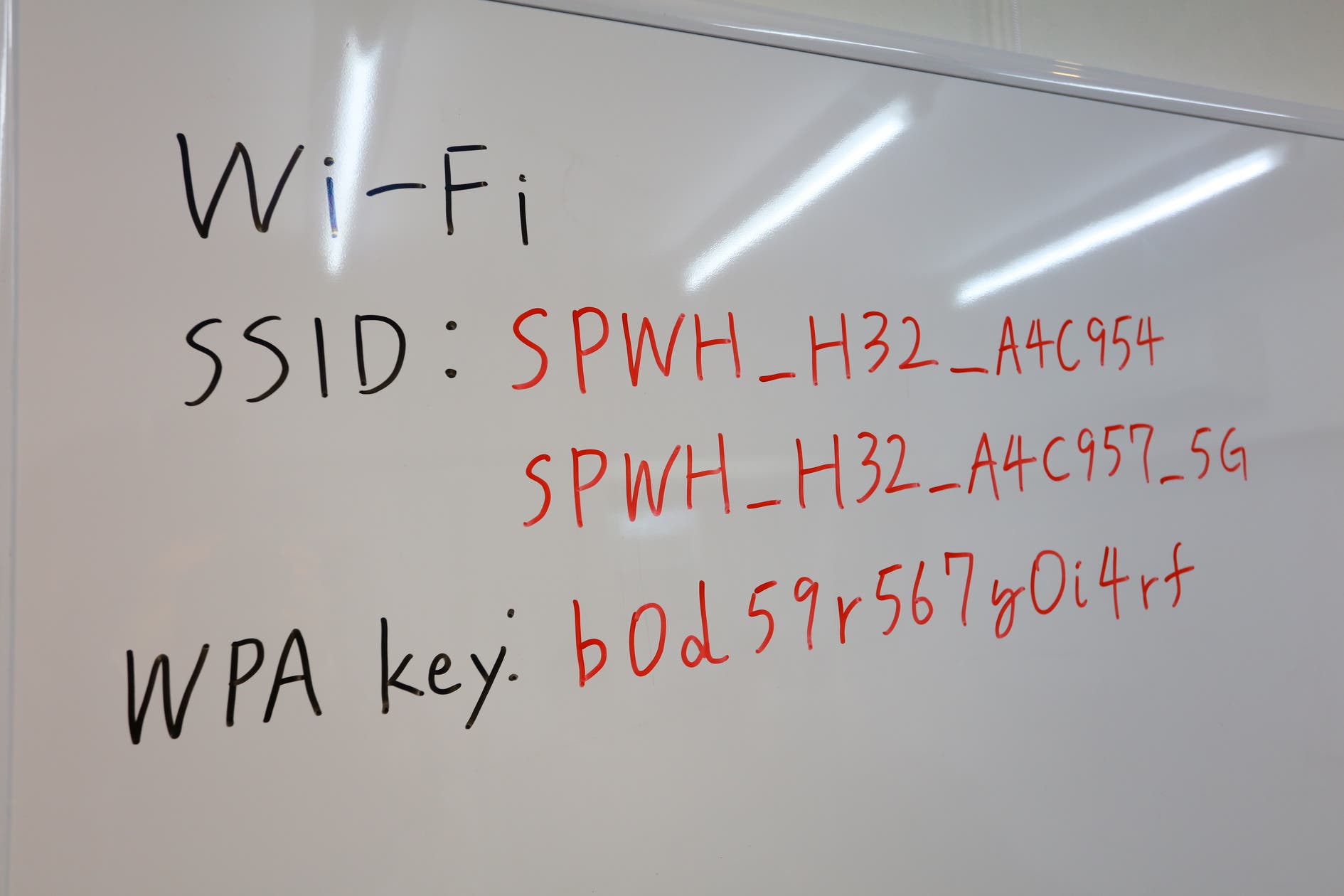 施設名貸し会議室SakurAroom 最大２８名（椅子のみ）名古屋駅徒歩５分の好立地！通常２４名、最大２８名の写真12