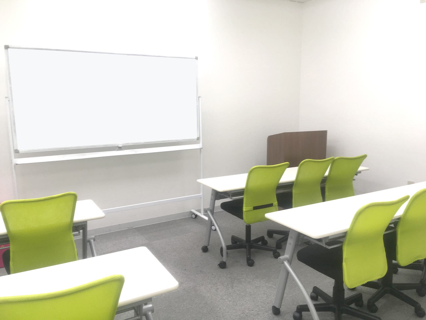 【大阪駅４分】63F　研修・セミナー・説明会にぴったりのお部屋です！　の写真1