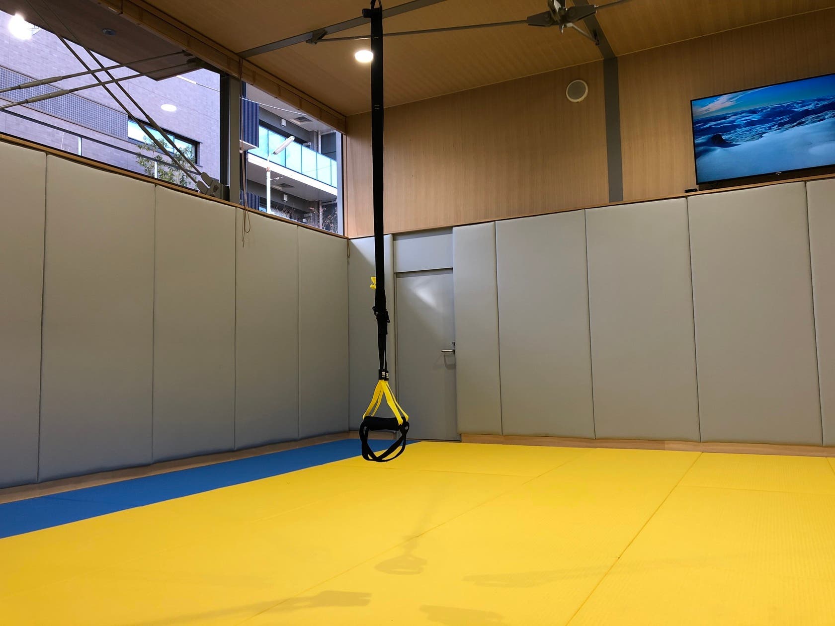 【世田谷区・尾山台】駅徒歩5分、広々32畳の柔道場。格闘技、トレーニング、ヨガ、ピラティス、様々な用途にどうぞ。の写真6