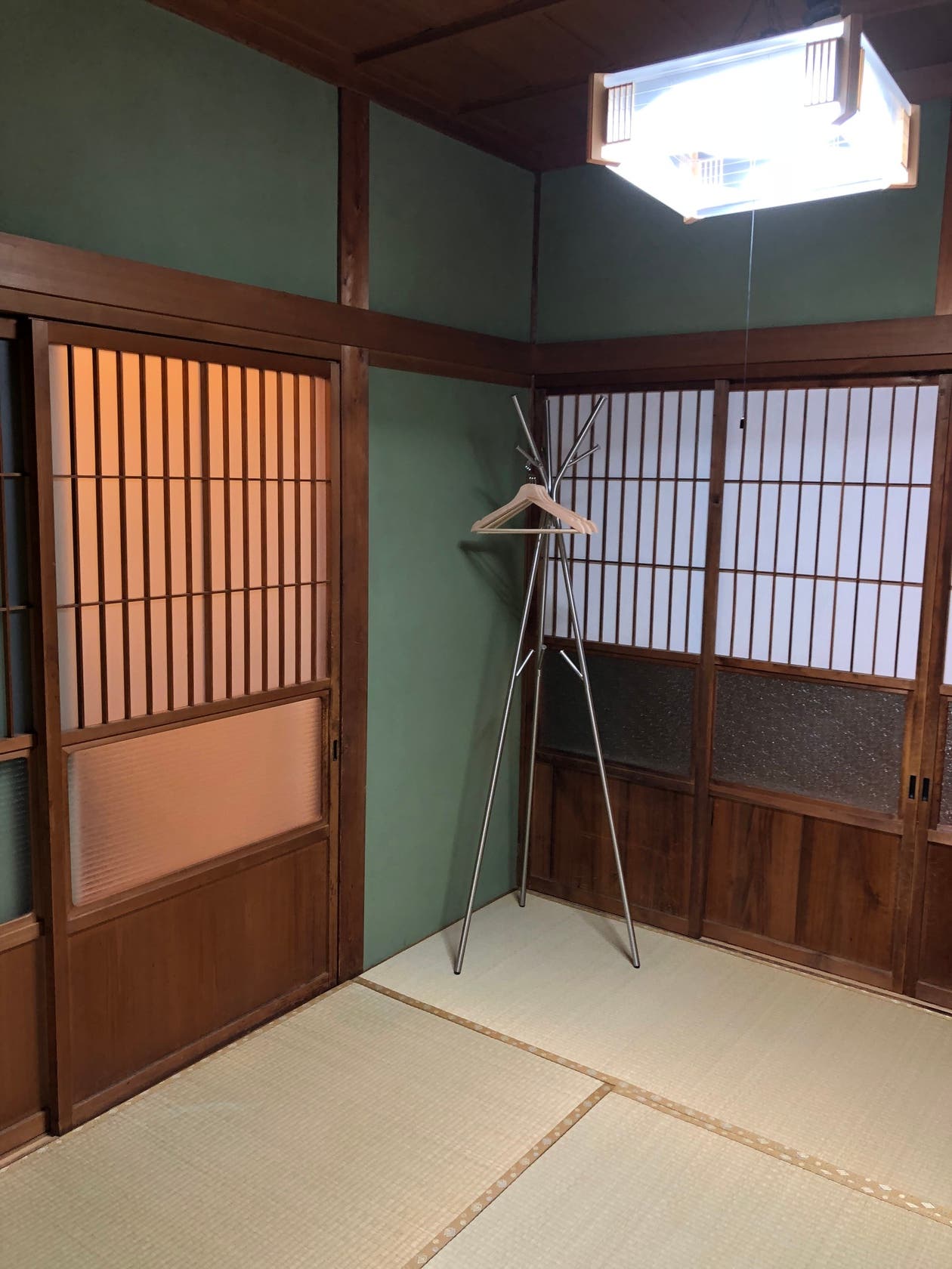 1954年古民家リノベ空間 畳部屋でのんびり思い出作り 懐かしのテレビゲーム 日本茶テイスティング 本格的な将棋盤の写真11