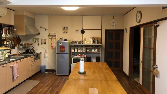 広々キッチン付きでお料理とおしゃべりを楽しもう!の写真2