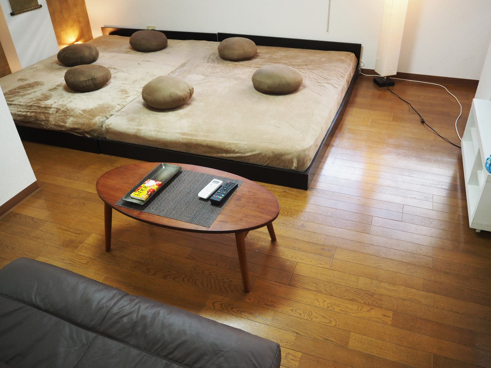 東新宿駅から徒歩30秒　特大まったりスペース/最大6名/空気清浄機ありの写真5