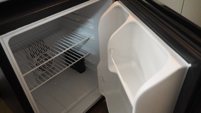 東新宿駅から徒歩30秒 特大まったりスペース/最大6名/空気清浄機ありの写真13