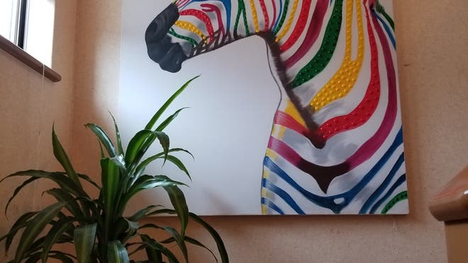 セラピー専用ルーム「アロマ、整体、リラクゼーションなど」電動ベットの写真6