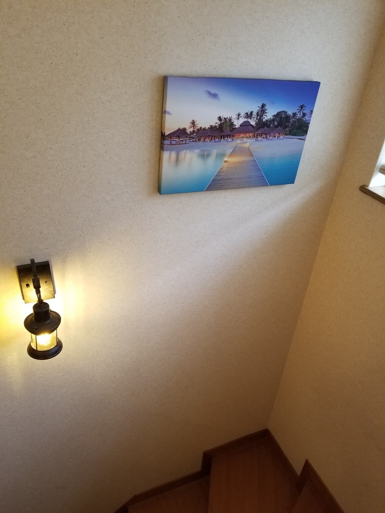 セラピー専用ルーム「アロマ、整体、リラクゼーションなど」電動ベットの写真7