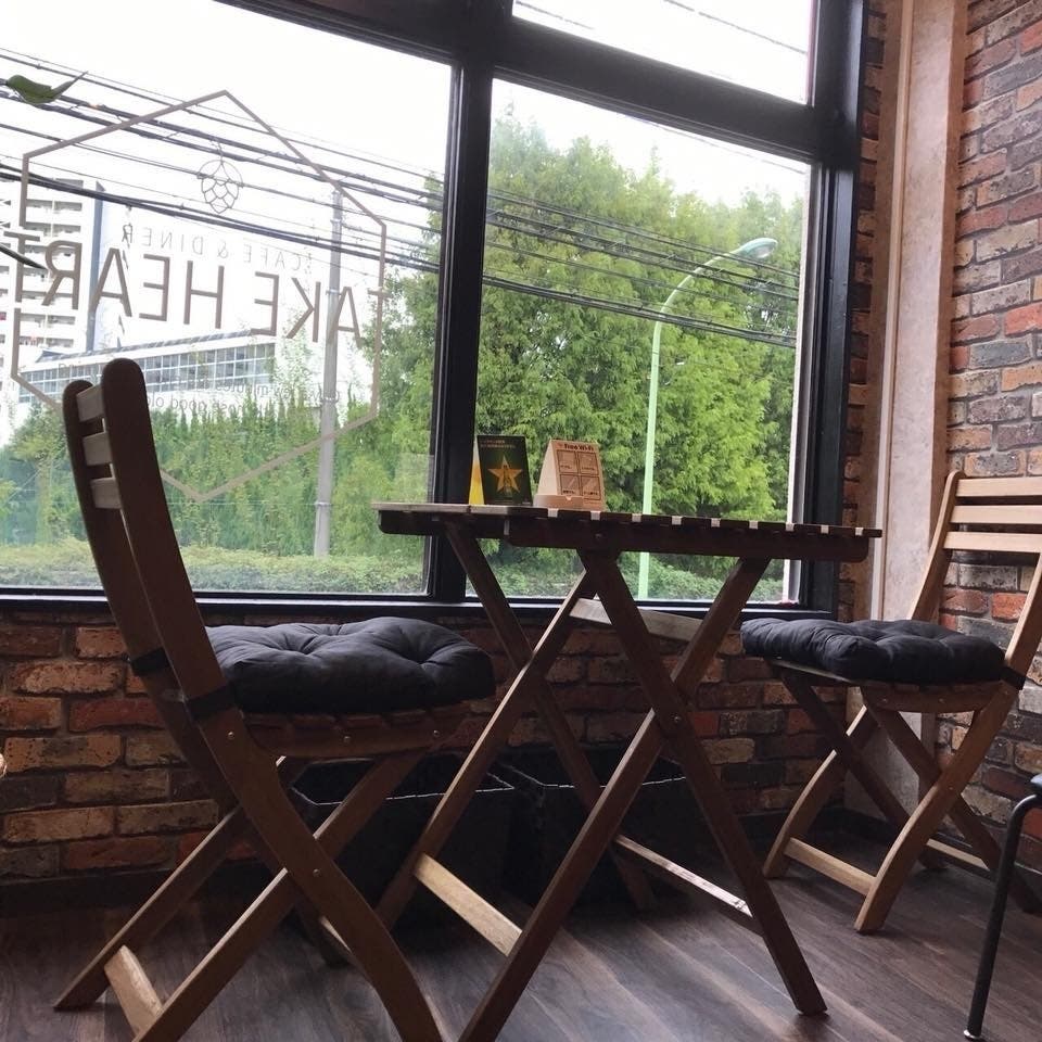 見晴らし良好の２Fカフェバー。各種パーティー、撮影会、会議利用などに！の写真7