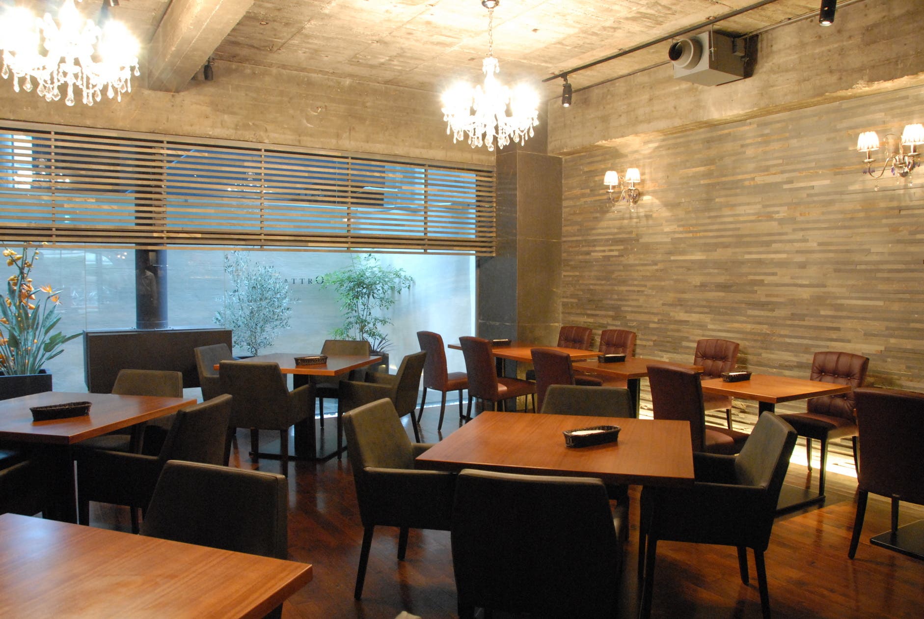 【本町駅徒歩２分】オシャレなデザイナーズ空間！パーティ、会議、女子会、撮影会、セミナー利用などに！の写真6