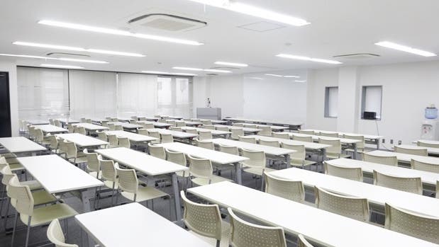 名古屋会議室 名古屋VIP貸し会議室名古屋駅前店 大会議室(3階)の写真1