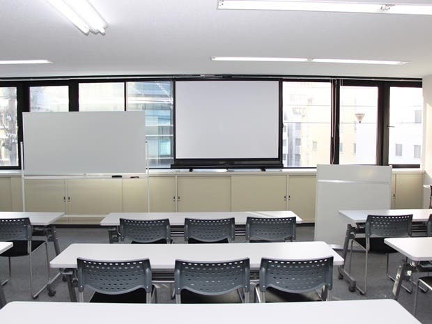 名古屋会議室　名古屋VIP貸し会議室名古屋駅前店　大会議室（4階）の写真2