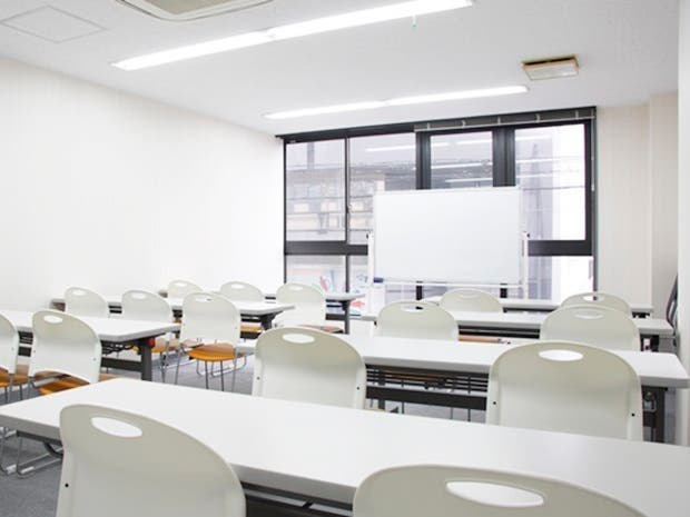 名古屋会議室　名古屋VIP貸し会議室名古屋駅前店　セミナールーム2Aの写真1